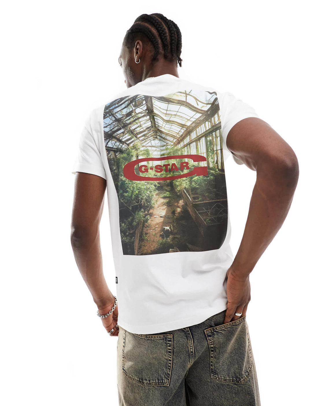 G-Star t-shirt in white with centre chest logo and back photographic p ...