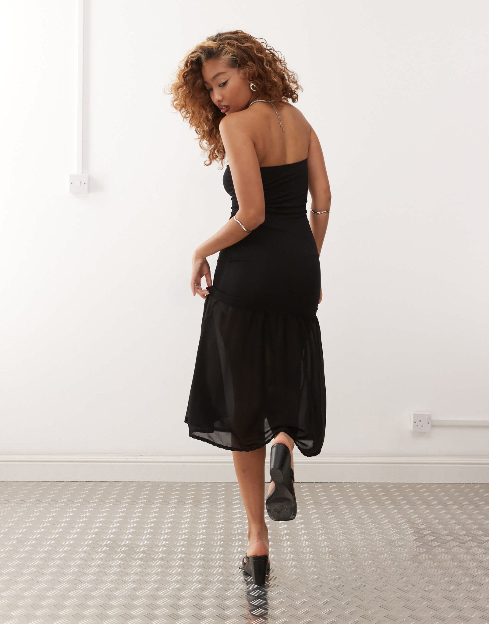 Motel sachiko chiffon overlay bandeau maxi dress in black – ASOS Sample ...